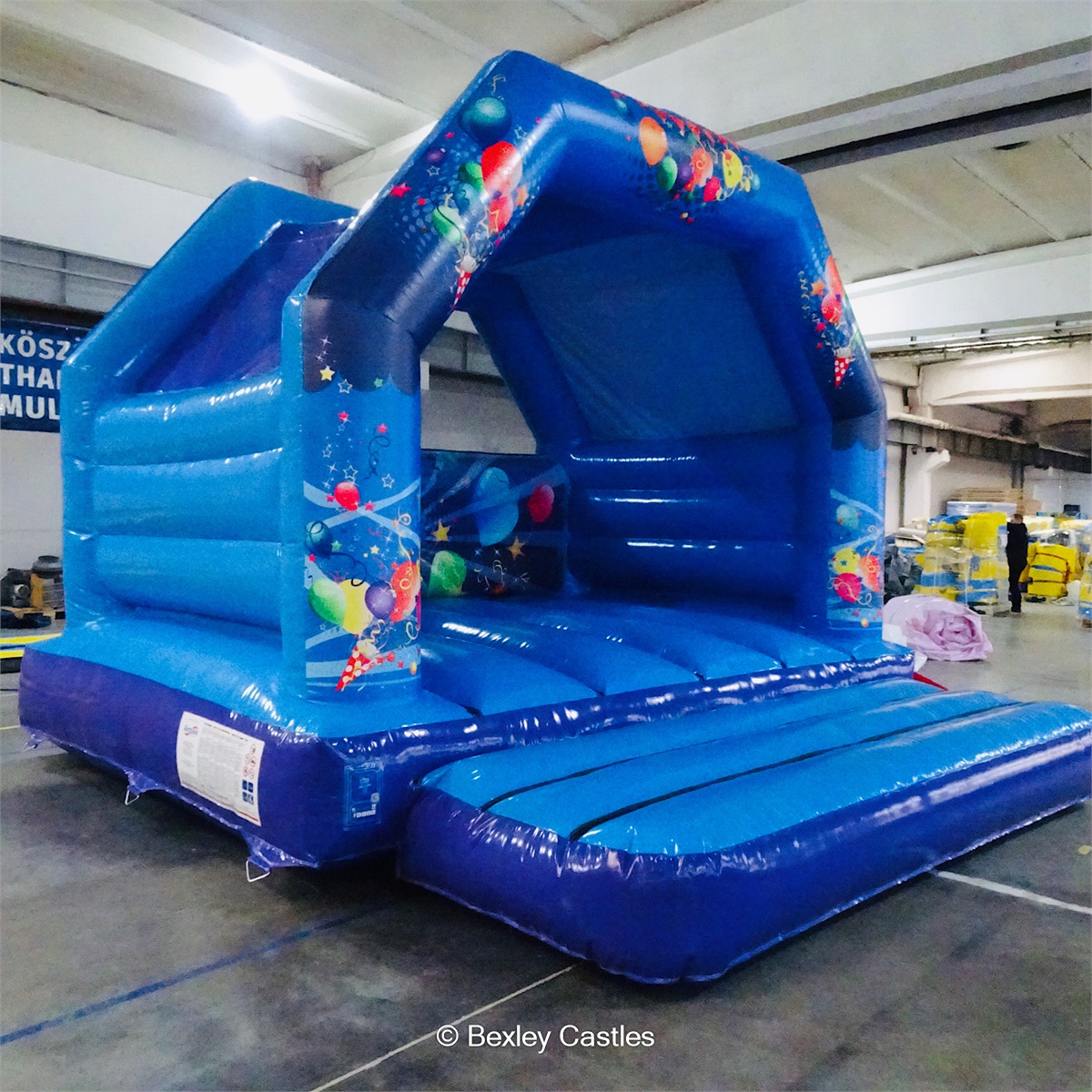 FAMILY bouncy castle hire Sidcup | Orpington | Dartford | Bexleyheath