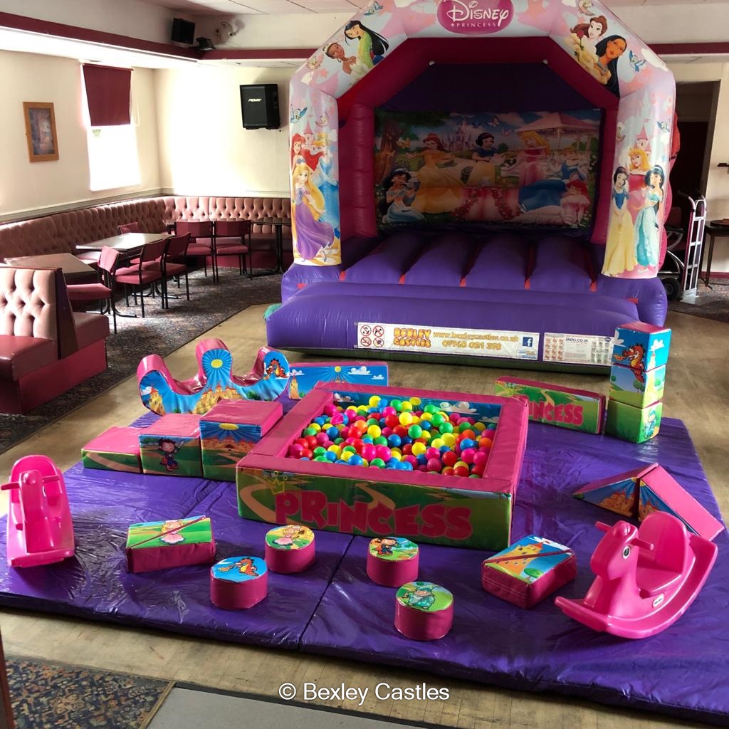 Princess Bouncy Castle Hire Bromley | Bexley | Eltham | Erith