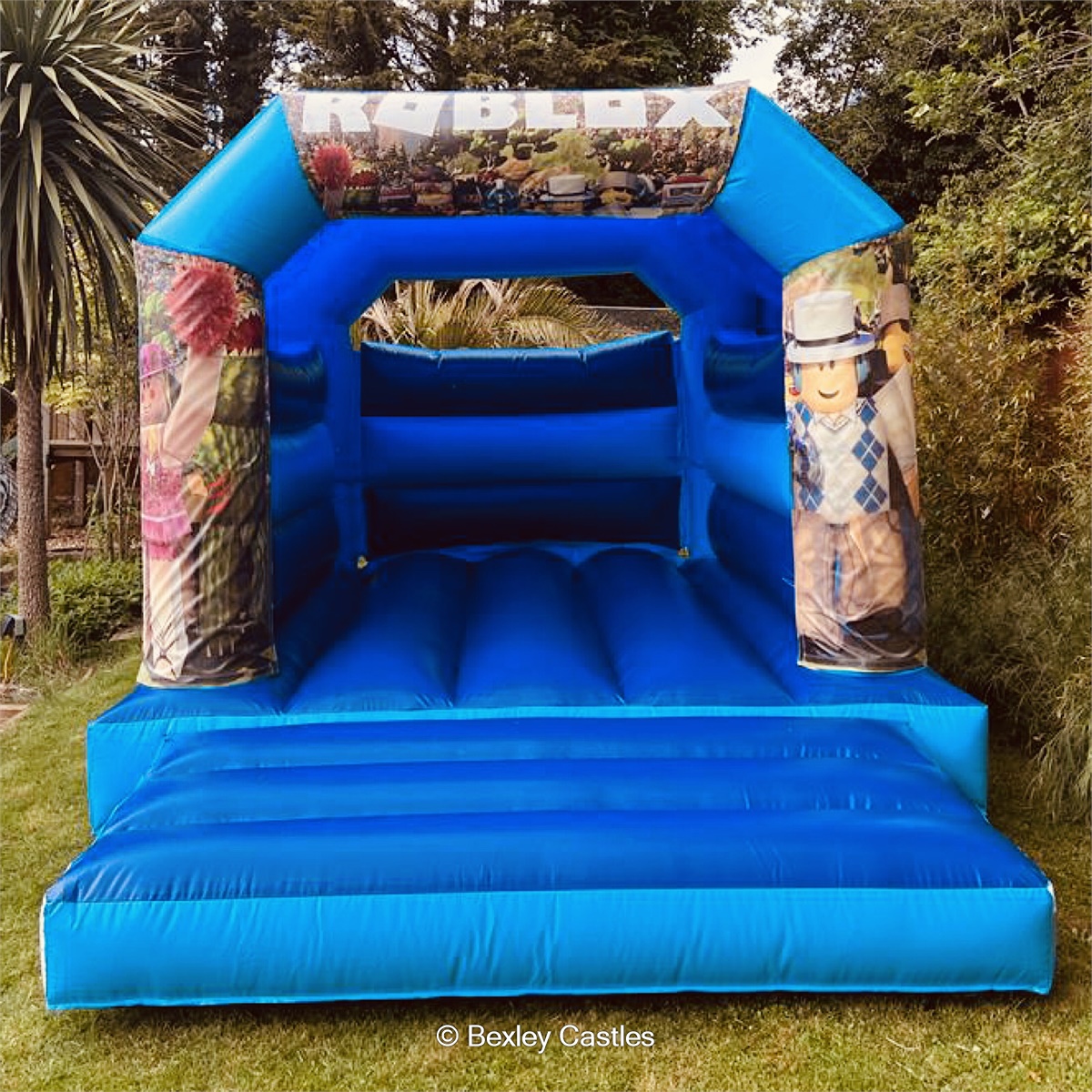 Roblox Blue Bouncy Castle 12ft x 15ft x 10ft - Bouncy Castle Hire in ...